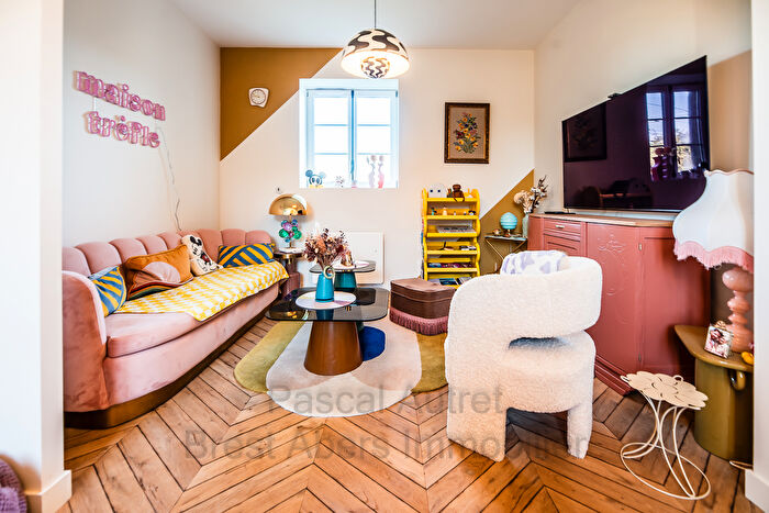 Maison à vendre - Kerlouan - 4 pièces - 3 chambres