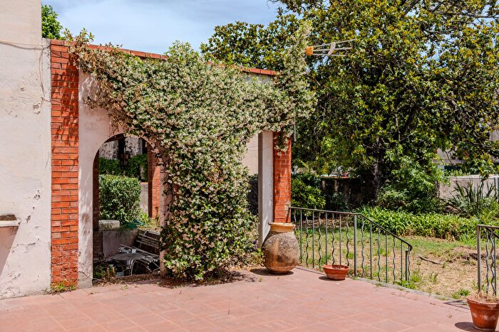 Maison à vendre - Solliès-Pont - 12 pièces - 9 chambres