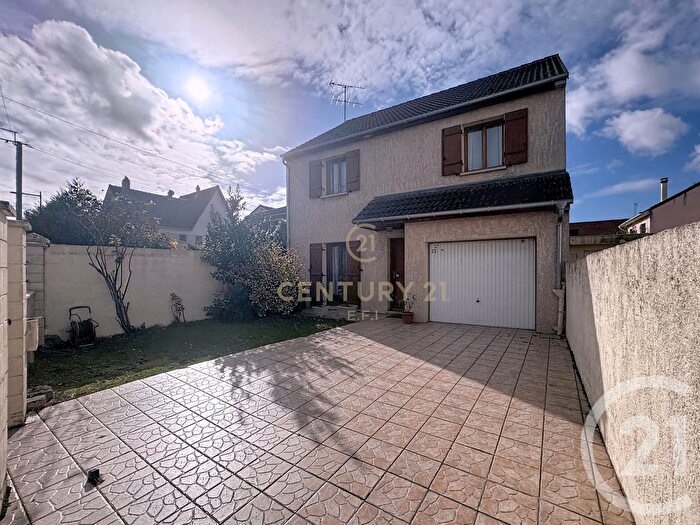 Maison à vendre - Noisy-le-Grand, Centre-ville - 5 pièces - 4 chambres