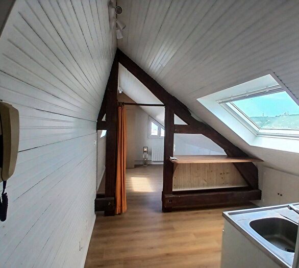 Le Centre, Fécamp : Appartement 1 pièce à louer