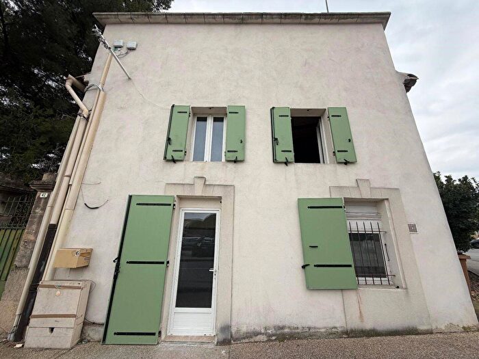 Appartement à louer - Centre Ville, Cavaillon - 1 pièce