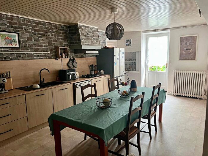 Varaize : Maison 6 pièces à vendre