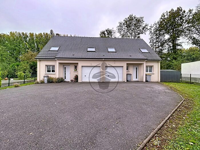 Maison à vendre - Homblières - 8 pièces - 2 chambres