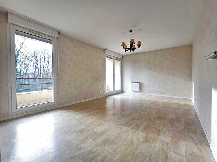 Appartement à vendre - Le Plessis-Trévise, Centre-ville, Orly Parc - 3 pièces - 2 chambres