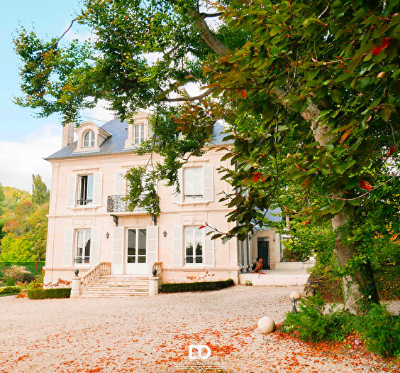 Maison à vendre - Compiègne - 14 pièces - 7 chambres