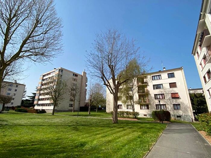 Appartement à vendre - Les Clayes-sous-Bois, Nord - 3 pièces - 3 chambres
