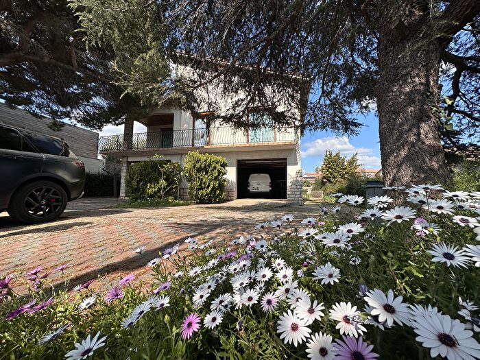 Maison à vendre - Frontignan, La Ville - 4 pièces - 3 chambres