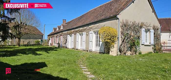 Maison 5 pièces à Courtenay, à vendre