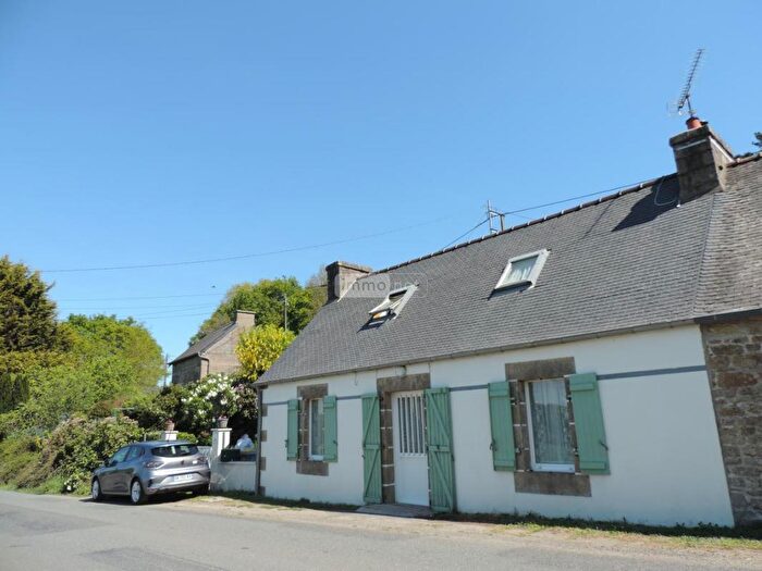 Loguivy-Plougras : Maison 4 pièces à vendre