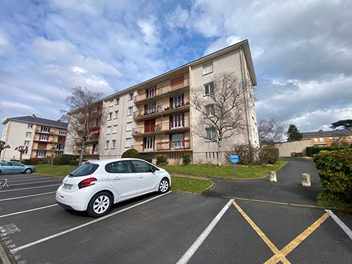 Appartement à vendre - Saumur, Dampierre - 6 pièces - 4 chambres