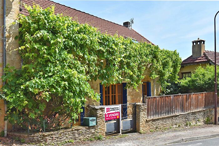 Salignac-Eyvigues - Maison 6 pièces à vendre