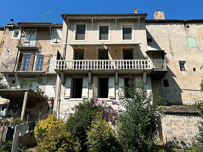 Maison à vendre - Nérac - 5 pièces - 3 chambres