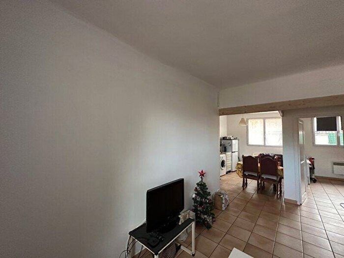 Appartement 3 pièces à Marseille 11ème arrondissement, à louer