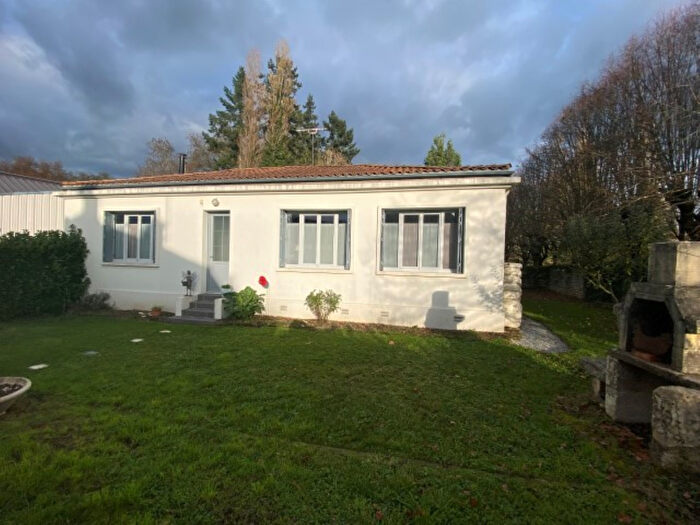 Maison à vendre - Échiré - 4 pièces - 3 chambres