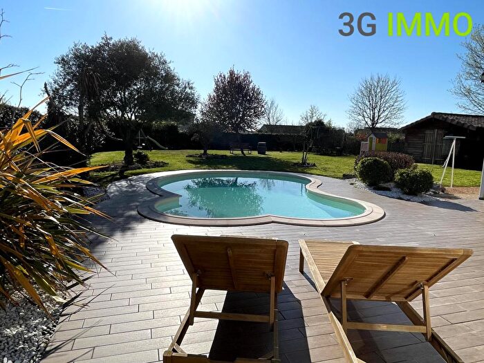 Maison à vendre - Villemur-sur-Tarn - 5 pièces - 3 chambres