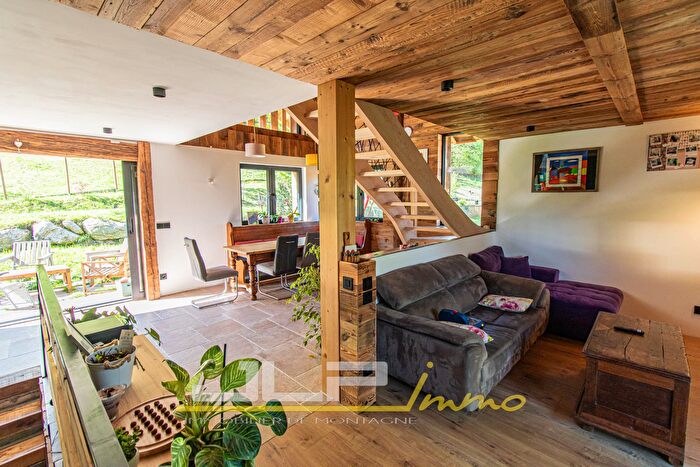 Maison à vendre - Saint-Gervais-les-Bains - 5 pièces - 4 chambres