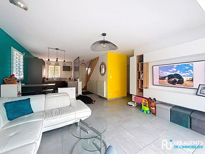 Maison 4 pièces à vendre à Fleury-les-Aubrais, Centre-ville, Lamballe