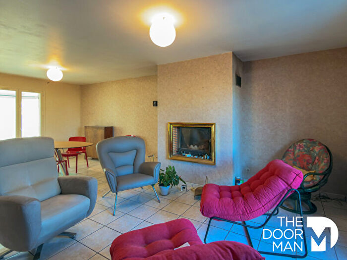 Maison à vendre - Bourges - 6 pièces - 4 chambres