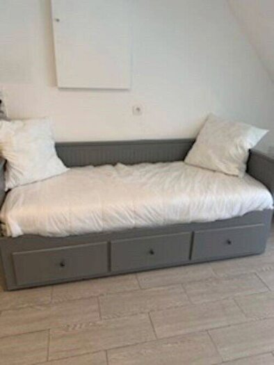 Appartement à louer - Centre, Croix - 1 pièce