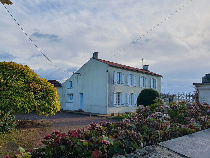 Maison à vendre - Coivert - 7 pièces - 6 chambres