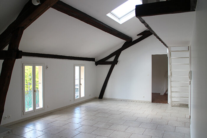 Appartement à louer - Versailles, Saint-Louis - 3 pièces - 2 chambres