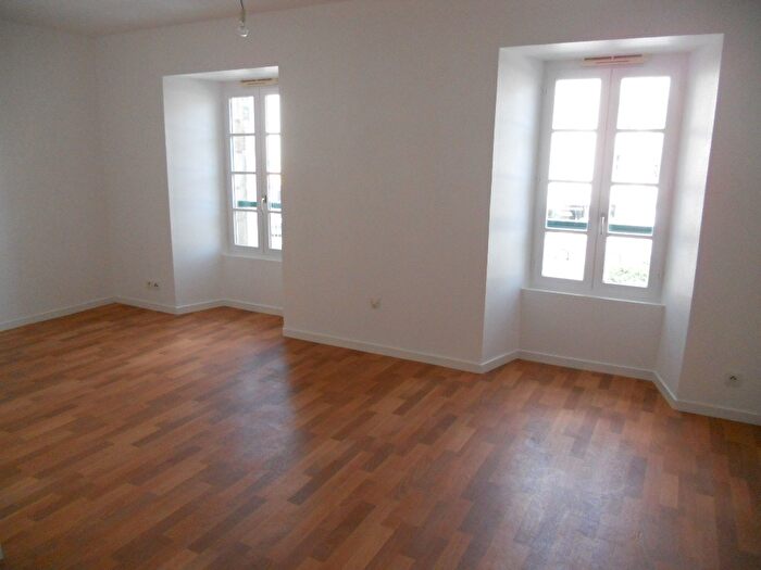 Appartement à louer - Vannes, Centre-ville, Le Port - 1 pièce