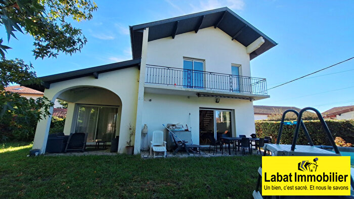 Maison à vendre - Boucau - 5 pièces - 4 chambres