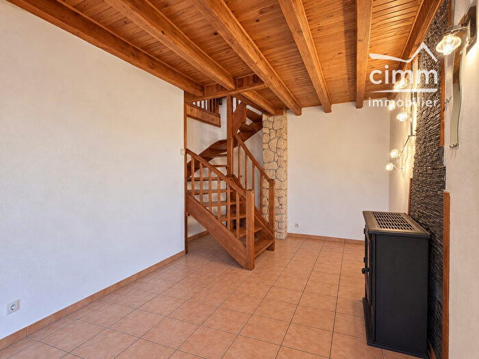 Appartement 3 pièces à louer à Roybon