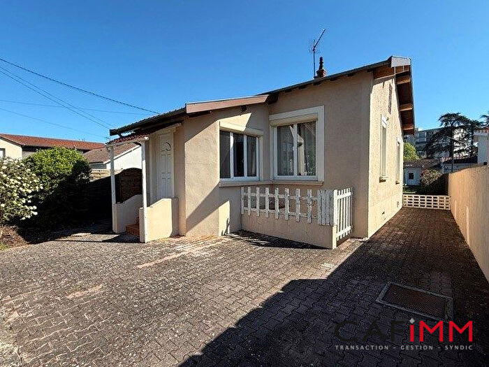 Meyzieu, Nord Ouest : Maison 3 pièces à vendre