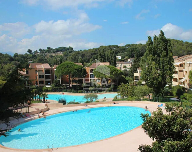 Appartement 2 pièces à louer - Mougins, Centre-ville, Village, Tournamy, Le Val de Mougins