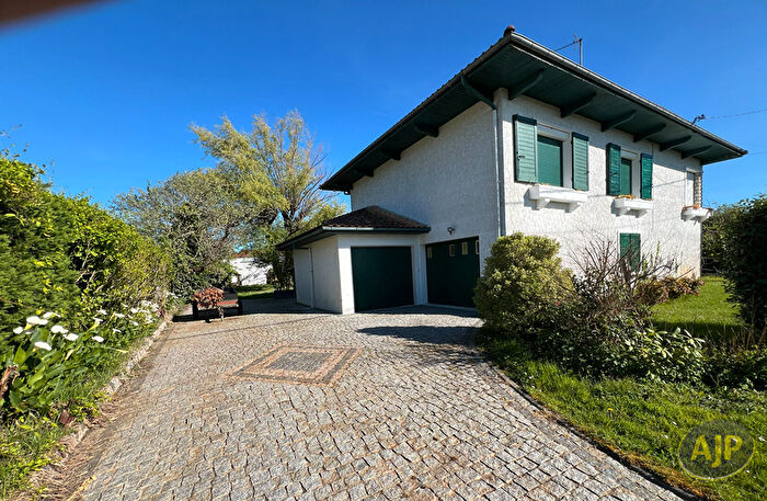 Maison 6 pièces à Andernos-les-Bains, Heyre, à vendre