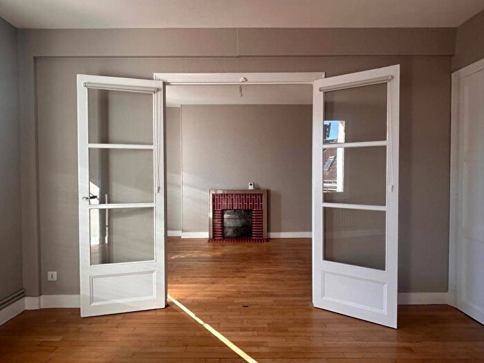 Appartement à louer - Centre Ville, Beauvais - 2 pièces - 1 chambre