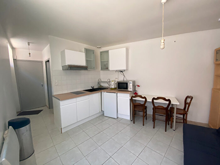 Appartement à louer - Caussade - 1 pièce