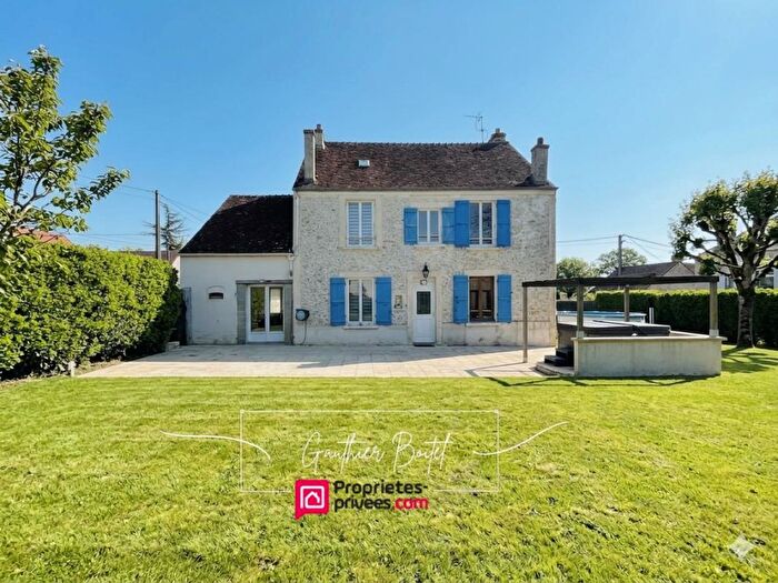 Maison 8 pièces à vendre à La Ferté-Gaucher