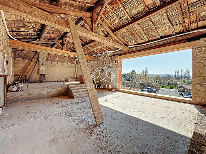 Frontenas : Appartement 4 pièces à vendre