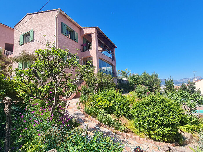 Maison 5 pièces à vendre à Saint-Mandrier-sur-Mer