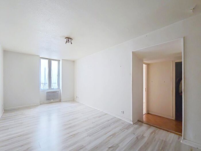 Appartement 2 pièces à louer - Clermont-Ferrand, Jaude, Fontgiève Saint-Alyre