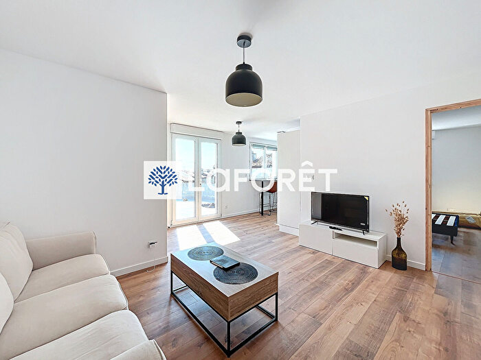 Appartement à louer - Nueil-les-Aubiers - 2 pièces - 1 chambre