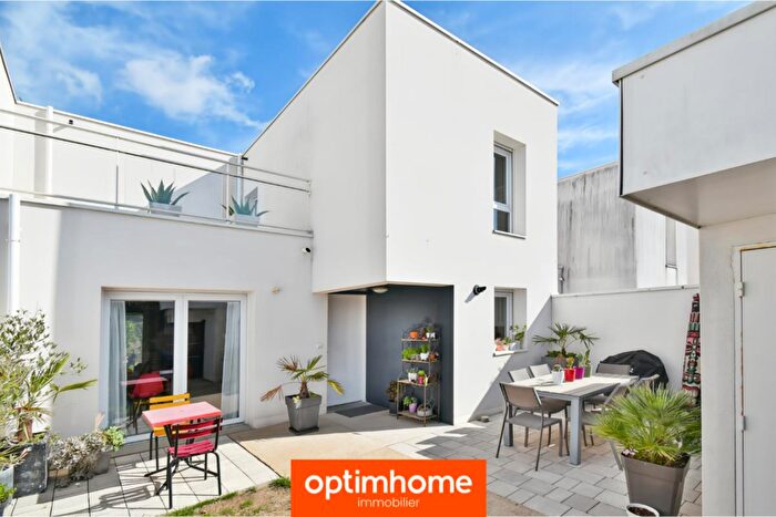 Maison 5 pièces à vendre à Orgères