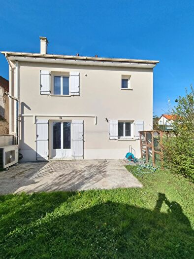 Maison à vendre - Mouroux - 4 pièces - 3 chambres