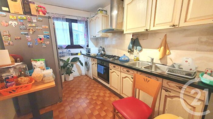 Appartement à vendre - Toulon, Saint-Jean du Var - 4 pièces - 2 chambres