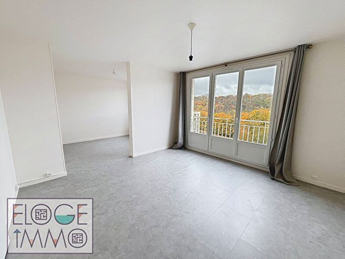 Appartement à louer - Grieu-Vallon Suisse-Saint Milaire-Mont Gargan, Rouen - 4 pièces - 2 chambres