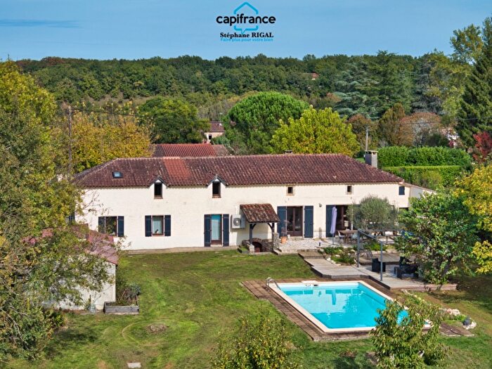 Maison 9 pièces à Montayral, à vendre
