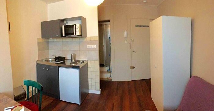Appartement 1 pièce à louer - Centre-Stade, Chambéry