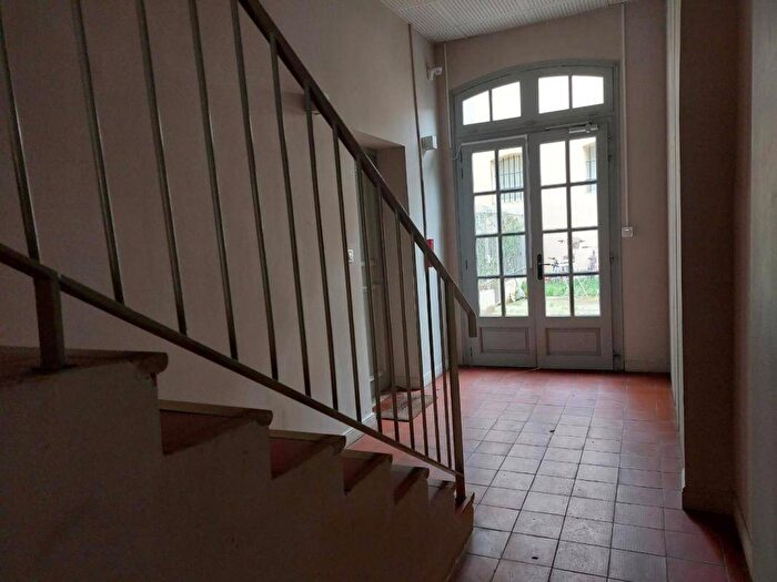 Centre Ville, Aix-en-Provence - Appartement 2 pièces à louer
