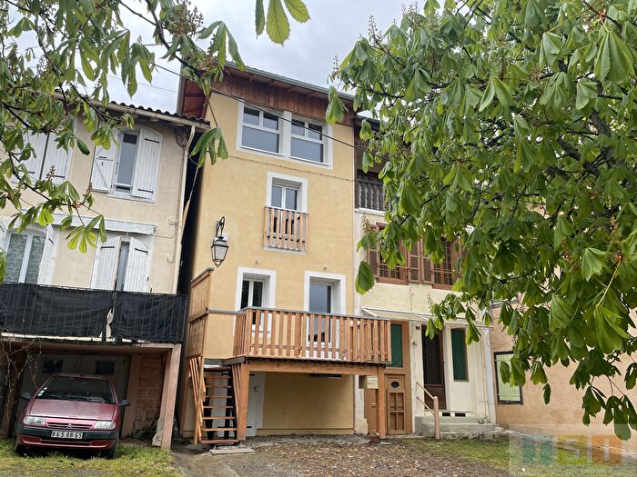 Maison à louer - Castelnau-Magnoac - 4 pièces - 3 chambres