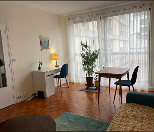 Appartement à louer - Asnières-sur-Seine, Bécon, Bourguignons - 1 pièce