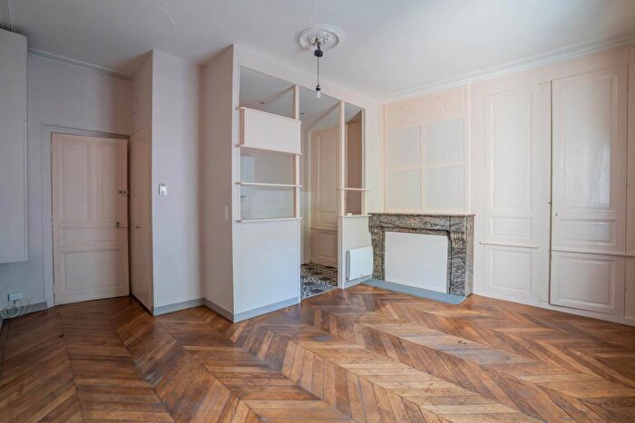 Appartement 2 pièces à Angers, Centre-ville, La Fayette, à louer