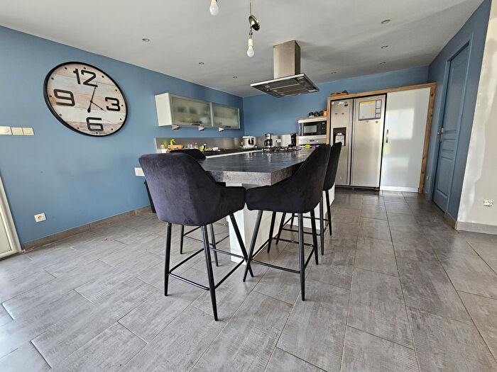 Maison à vendre - Pouillé-les-Côteaux - 4 pièces - 2 chambres