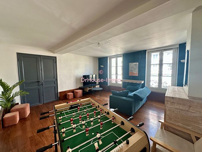 Appartement 4 pièces à Romans-sur-Isère, Centre-ville, à vendre